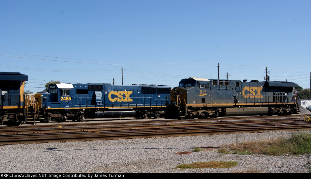 CSX 2485, & CSX 813